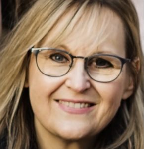 Berjumpa dengan Yesus di Kapel Adorasi – Kisah Lori Ann Mancini ...